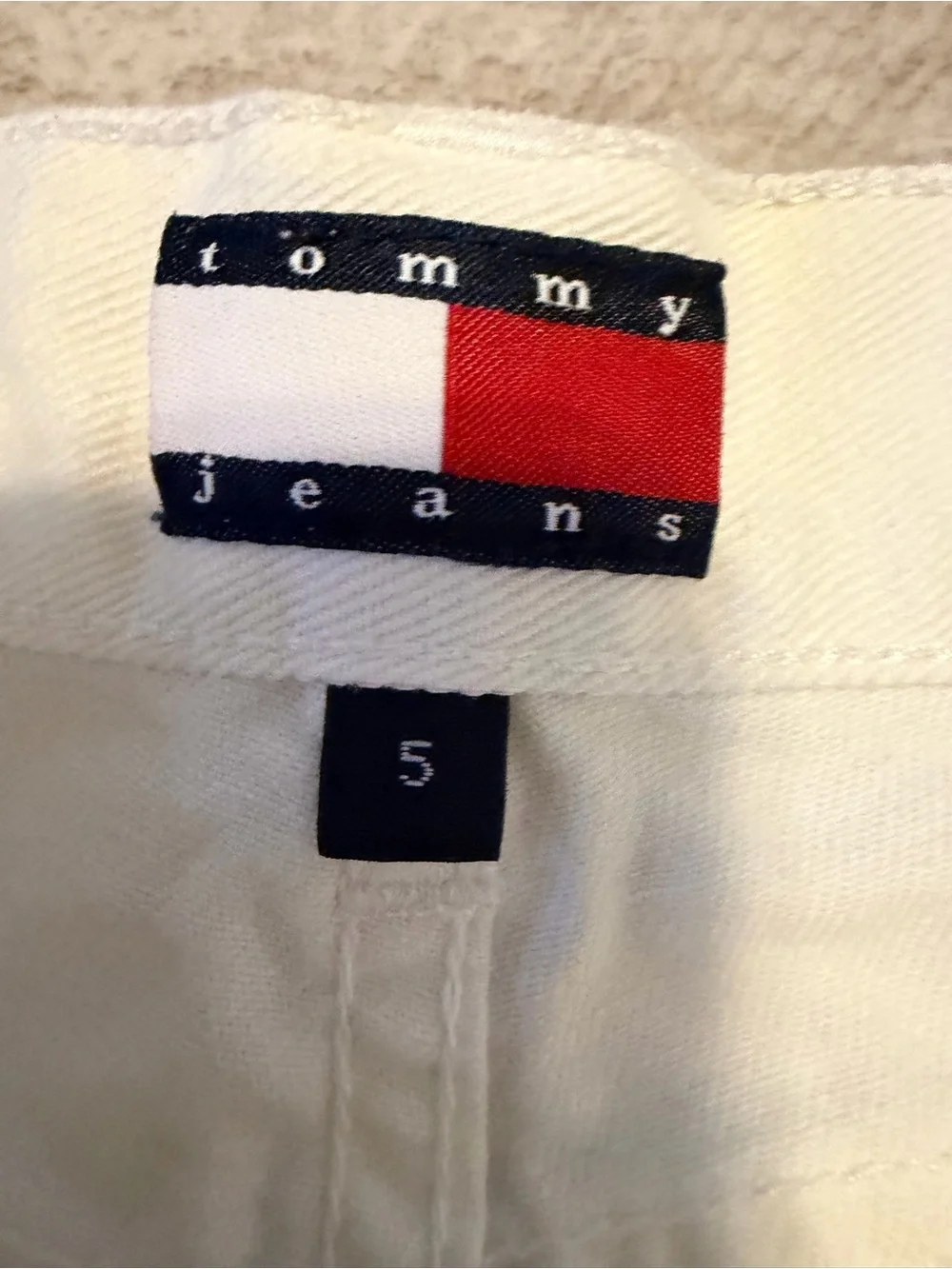 Tommy Hilfiger | Pants & Jumpsuits | Tommy Hilfiger White Jeanscapris ...